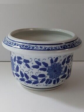 Artisan | Storage & Organization | Chinese Blue And White Floral ...